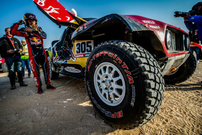 Carlos Sainz se impuso en el Dakar 2020 con neumáticos BFGoodrich