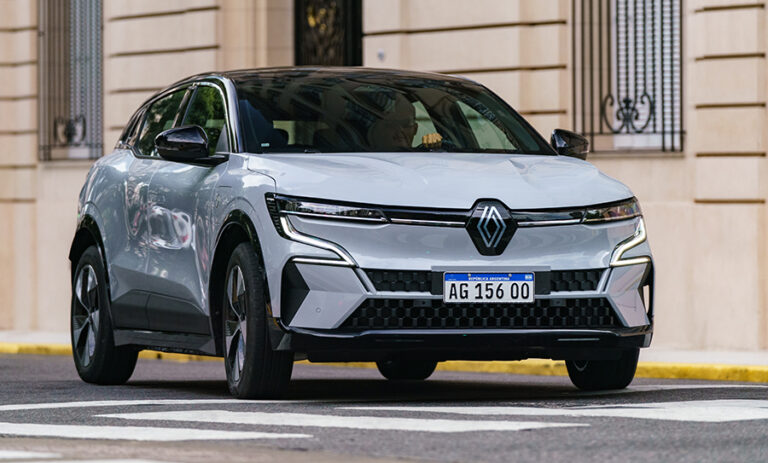 Renault lanzó el Megane 100% eléctrico: cómo es y cuánto vale