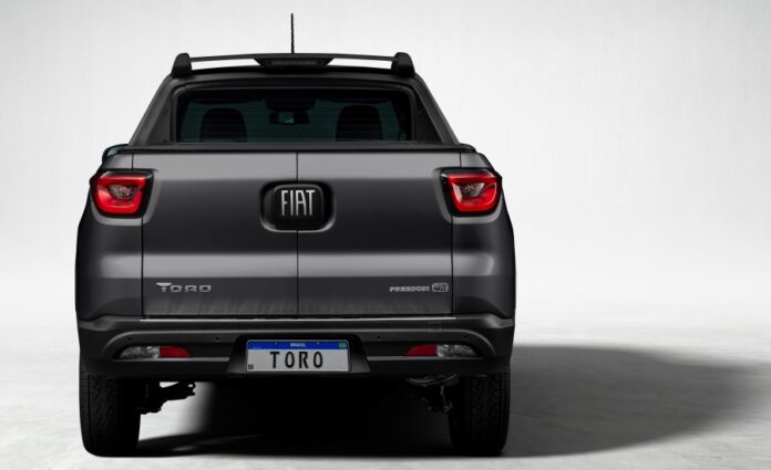 Nueva Fiat Toro Freedom T270 AT6 4x2: a la venta en Argentina